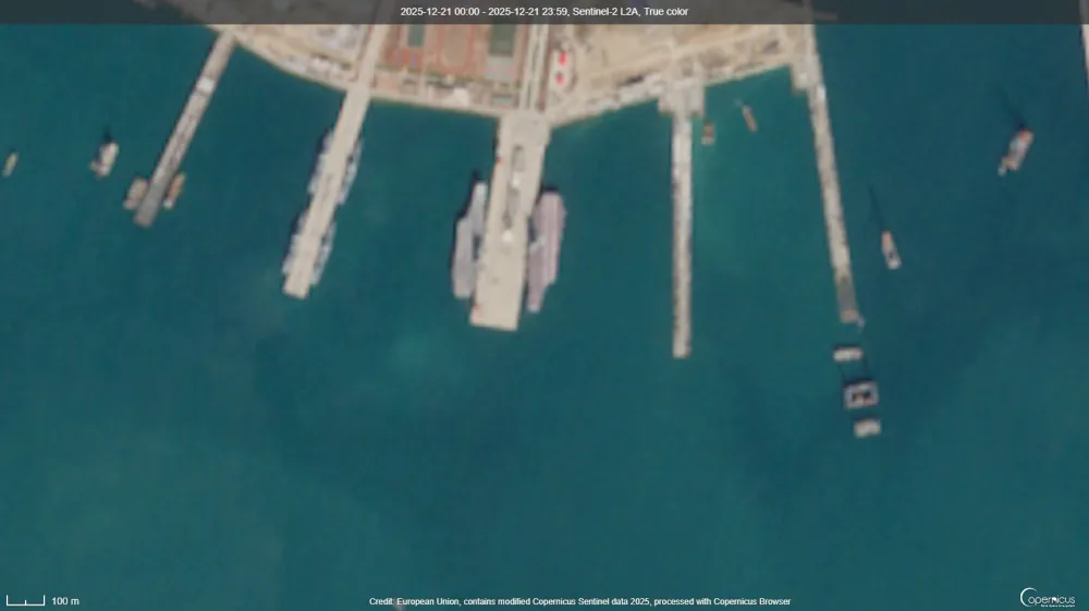 Satellites Find Two Chinese Aircraft Carriers at Naval Base - Newsweek