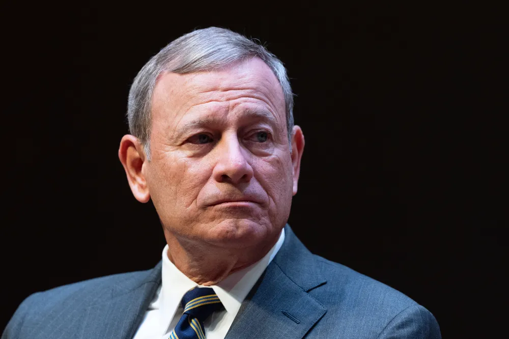 John Roberts halts court ruling in immigration judges’ speech limits ...