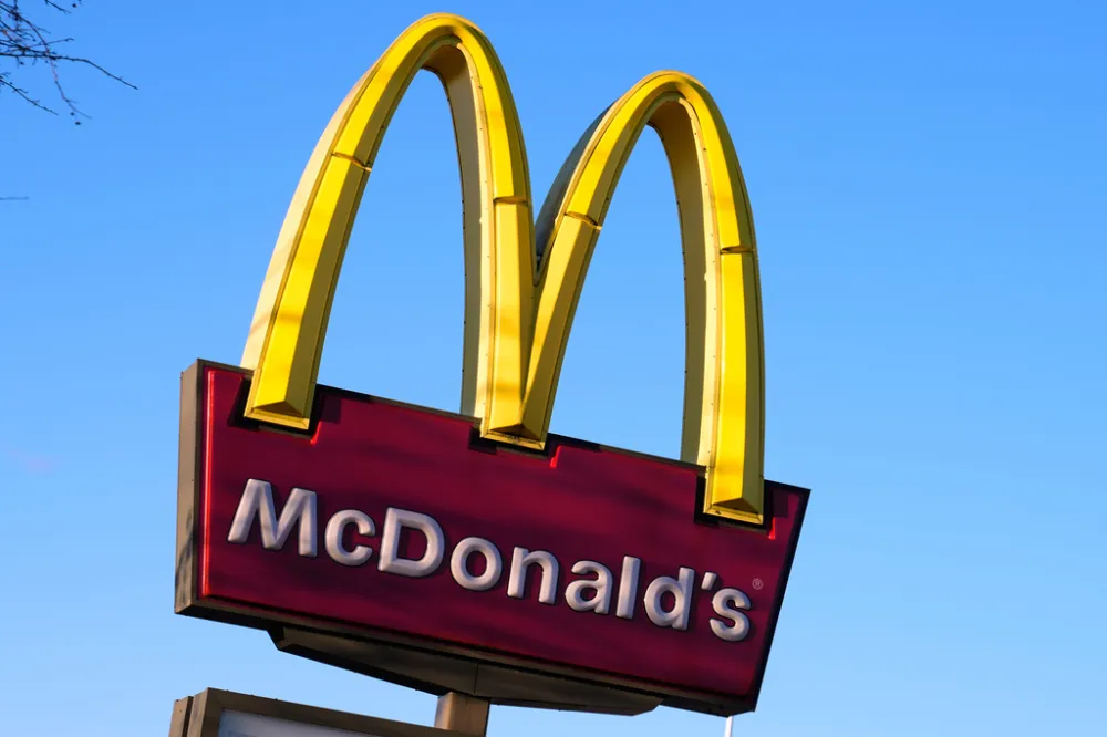 List of Fast-Food, Chain Restaurants Open Christmas Eve, Christmas Day ...