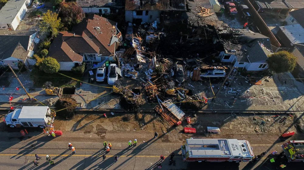Gas Explosion, Fire in Hayward Leaves Six Injured in San Francisco Bay ...