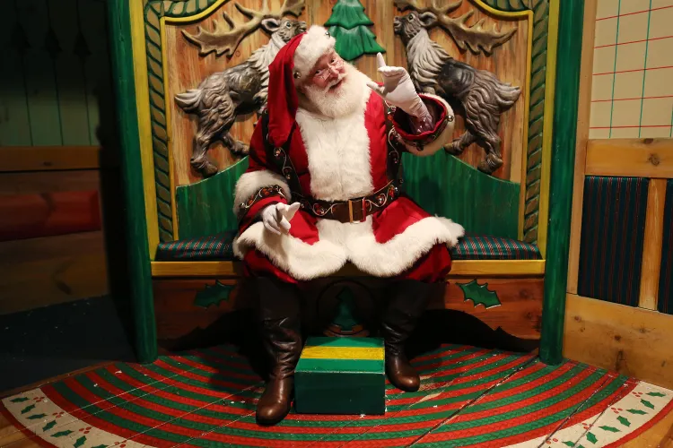 Santa Tracker 2025 Live Updates: See Where Santa Claus Is Right Now ...