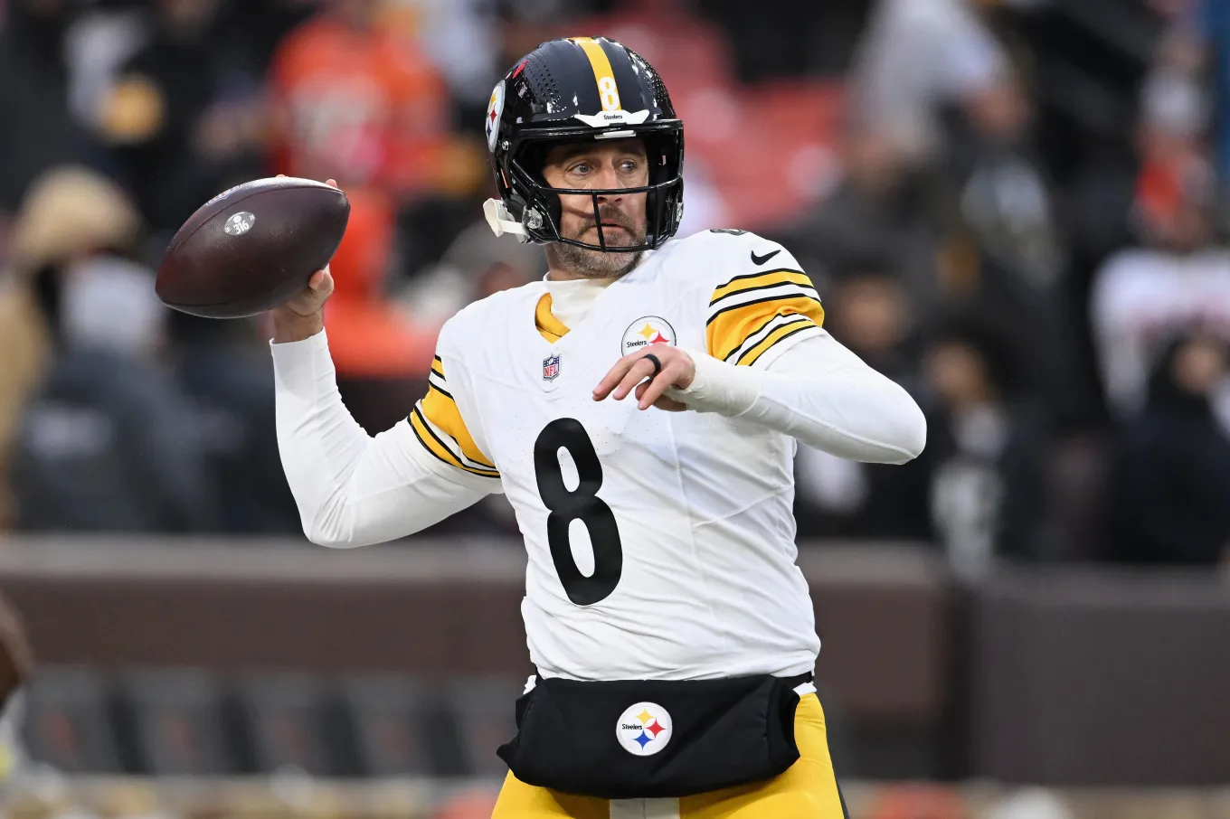 Steelers QB Aaron Rodgers Takes Shot at NFL Referees After Browns Loss ...