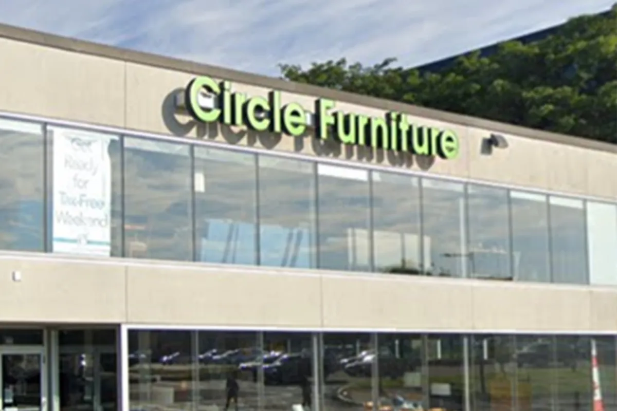 Circle Furniture stores close suddenly - Newsweek