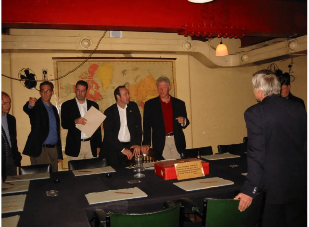 Photos: Bill Clinton Seen in New Jeffrey Epstein Files Released by DOJ ...