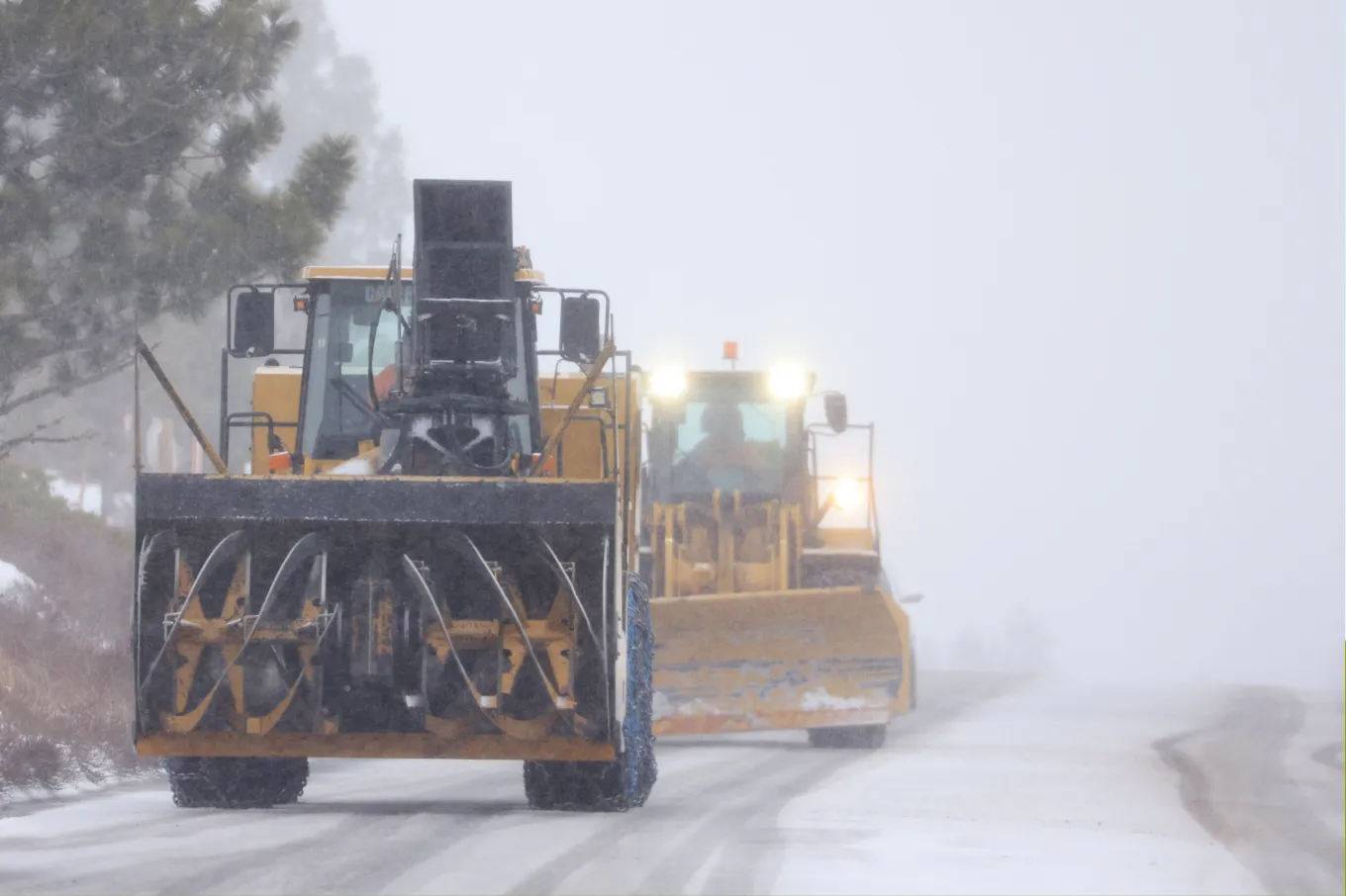 Winter Weather Warning As 40 Inches of Snow To Hit—Travel ‘Impossible ...