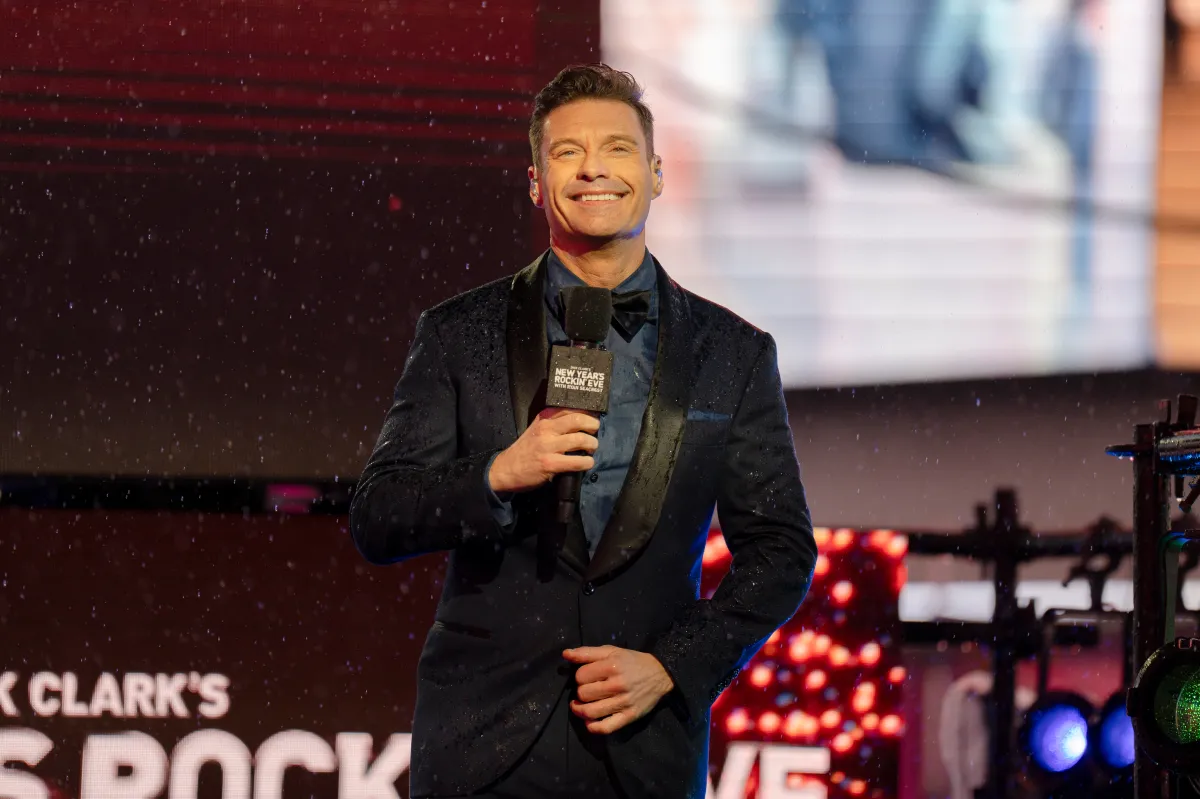 How to Watch Dick Clark’s New Year’s Rockin’ Eve with Ryan Seacrest ...