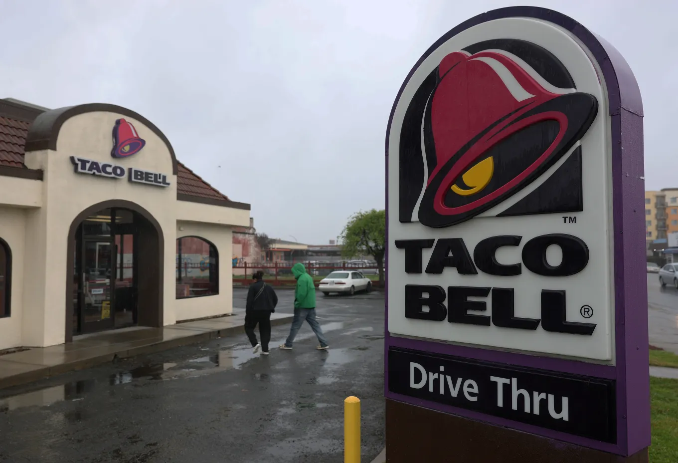 Taco Bell Brings Back Fan Favorite: ‘Miracle’ - Newsweek