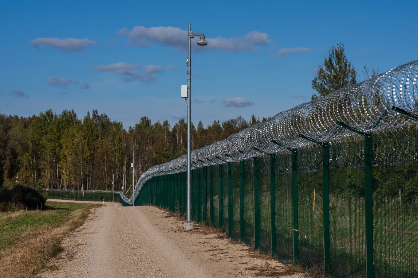 NATO Nation Starts Building Concrete Bunkers on Russian Border - Newsweek