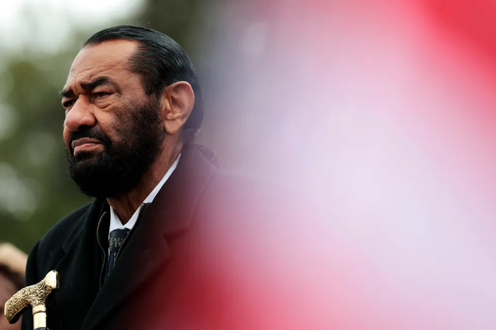 Stephen Miller responds after AOC mocked his height - Newsweek