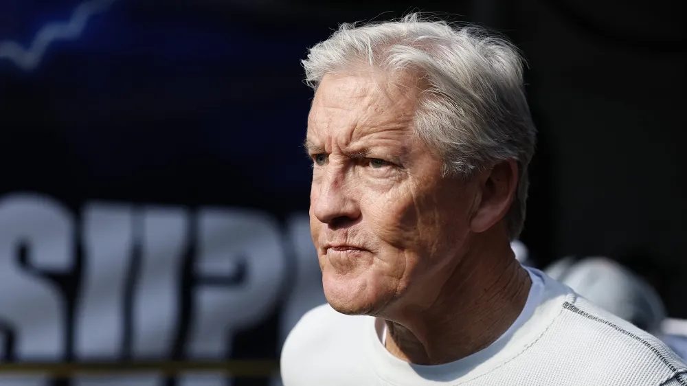 Raiders Get Bad News on Potential Pete Carroll Move - Newsweek