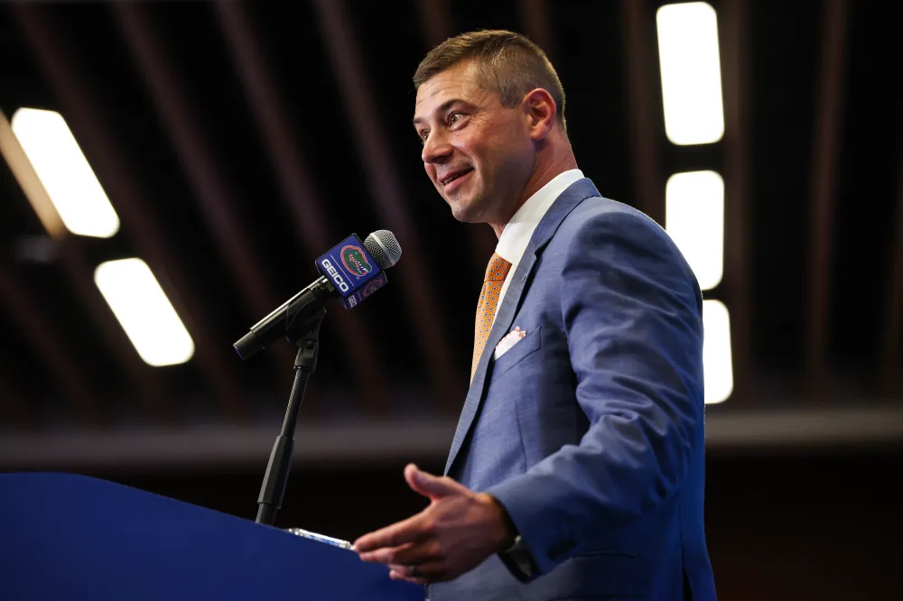 Florida Gators' Jon Sumrall Fires Back at Brutal Coaching Comparison ...