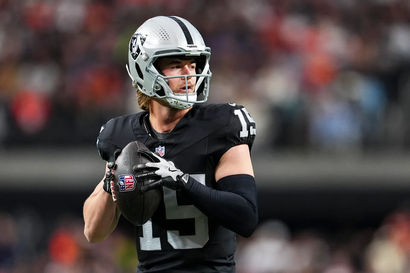 Raiders Insider Exposes More Bad News for Las Vegas' QB Situation ...