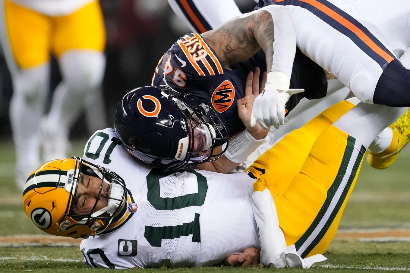 Austin Booker Punished Twice for Hits on Jordan Love in Bears-Packers ...