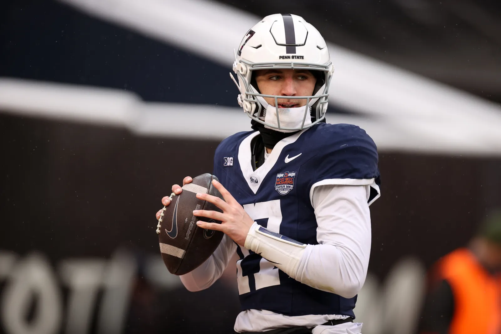 Penn State Flips WR Recruit From College Football Playoff Team - Newsweek