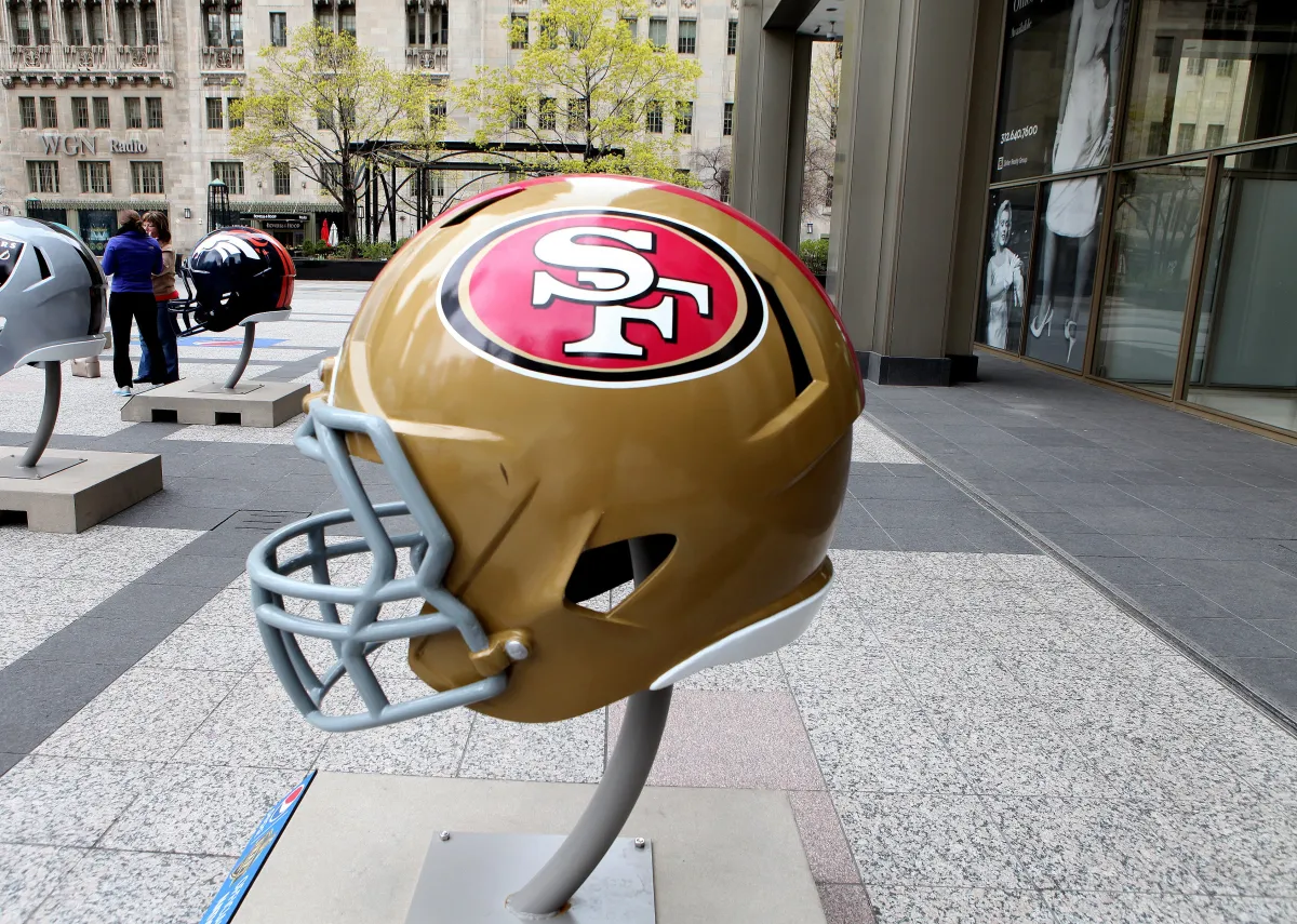 George Mira, Hall of Fame Quarterback, Dies at 83 - Newsweek