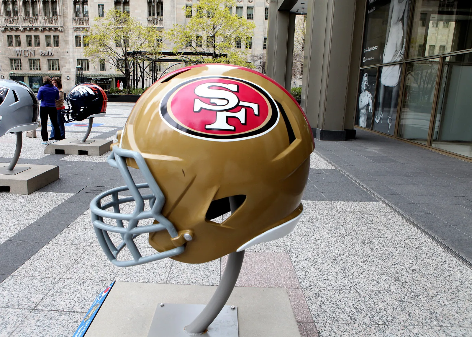 George Mira, Hall of Fame Quarterback, Dies at 83 - Newsweek