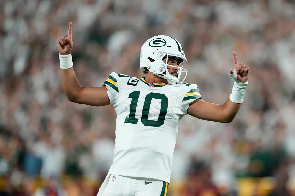 Packers Provide New Jordan Love Update Before Pivotal Ravens Matchup ...