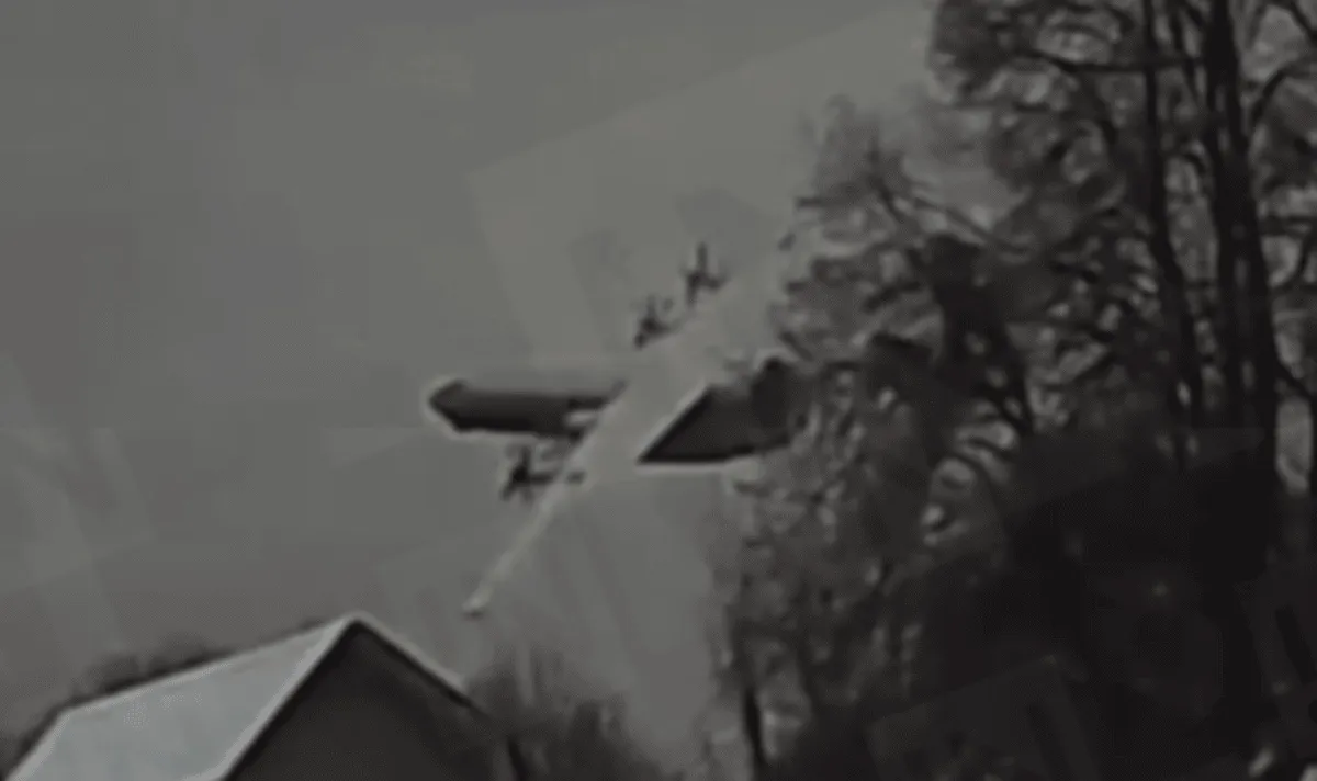 Video Appears to Show Russian An-22 Plane Falling Apart Mid-Air - Newsweek