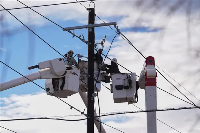 Colorado warned of dangerous situation, wind speeds up to 100mph - Newsweek