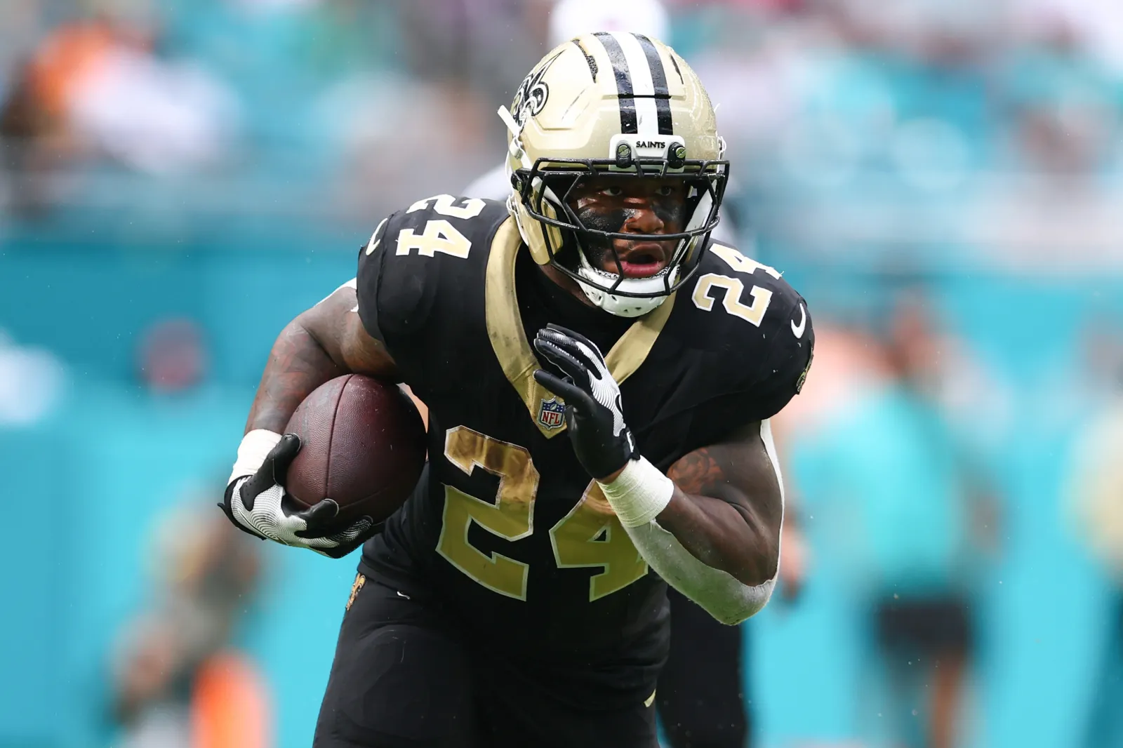 Devin Neal is a Must Start in Week 15 Plus Other RB Start, Sit for ...