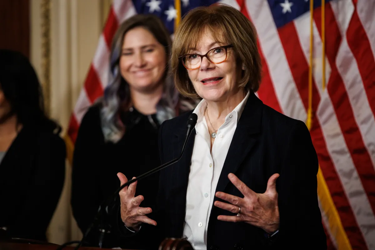 Democratic Minnesota Senator: ICE Has ‘a Role in Our Country’ - Newsweek