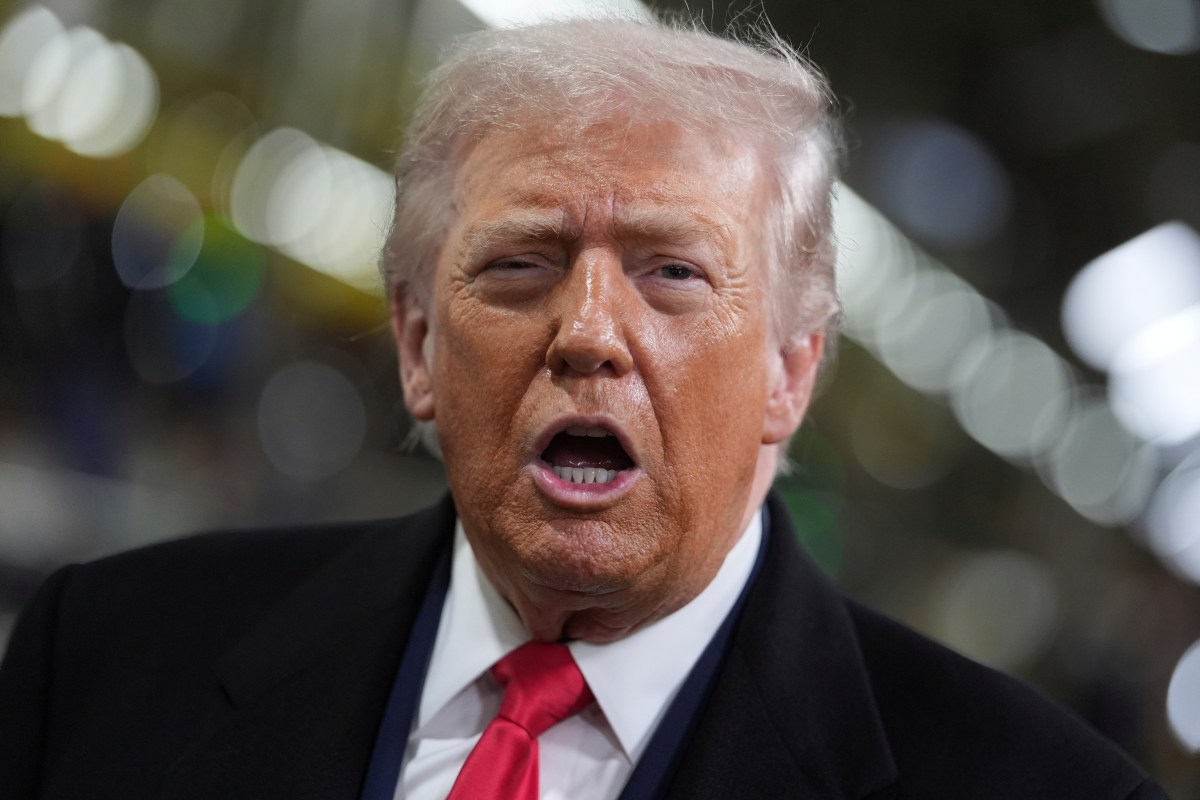 Economist Warns Trump Plan to Reduce Mortgage Rates Will Raise House ...