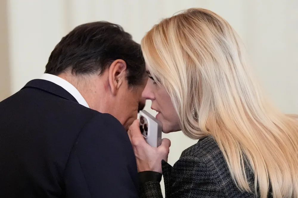 Judge questions Bondi letter in Minnesota bid to halt immigration ...