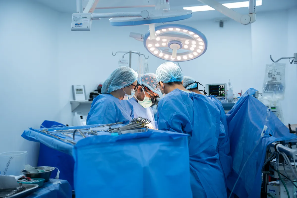 Woman Wakes up From Surgery—Her Confusion Has Internet Losing It: ‘Such ...