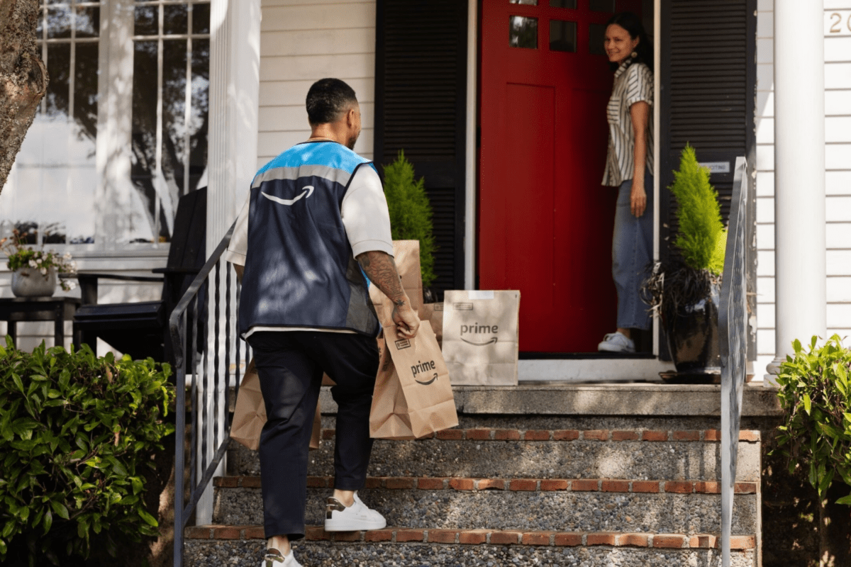 Amazon To Close Fresh and Go Stores - Newsweek