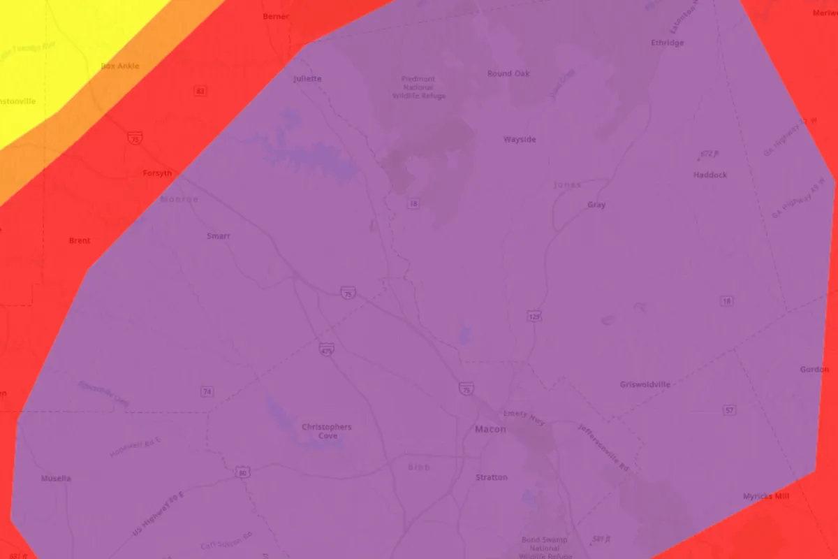 Thousands told to stay inside in Georgia: "health alert" - Newsweek