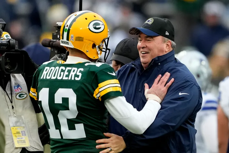 Aaron Rodgers’ Old Comments on Mike McCarthy Resurface After Steelers ...