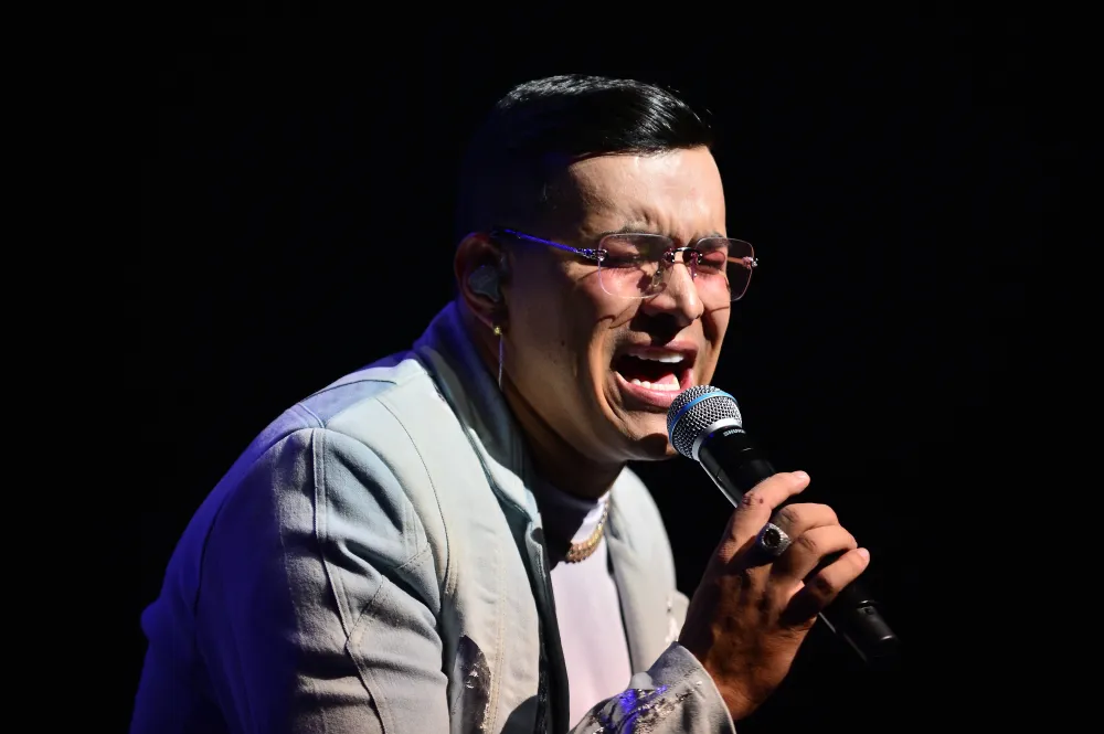 Investigation Launched as Singer Yeison Jiménez Dies in Plane Crash ...