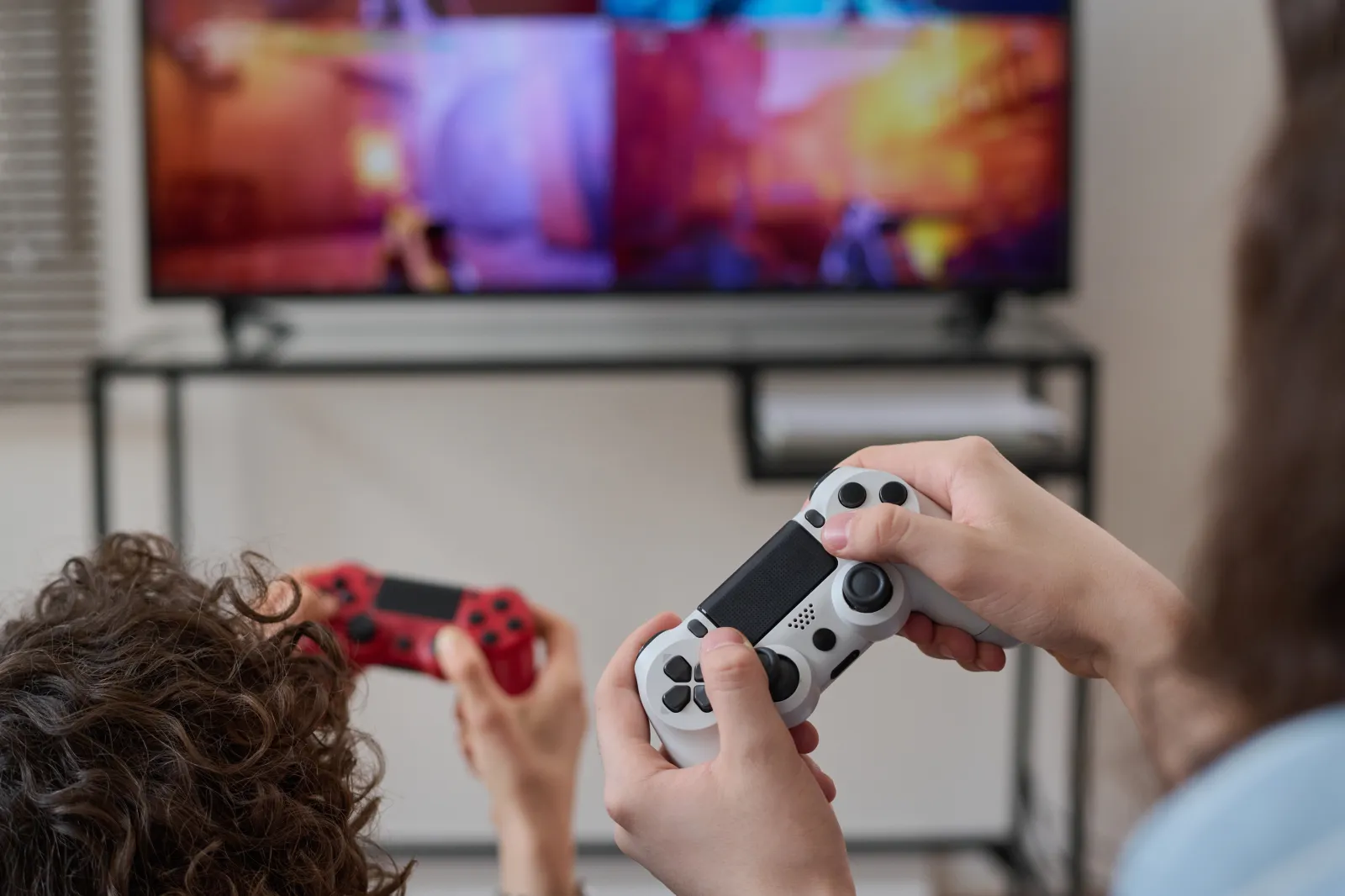 Scientists Reveal Exact Number of Hours When Video Gaming Becomes ...