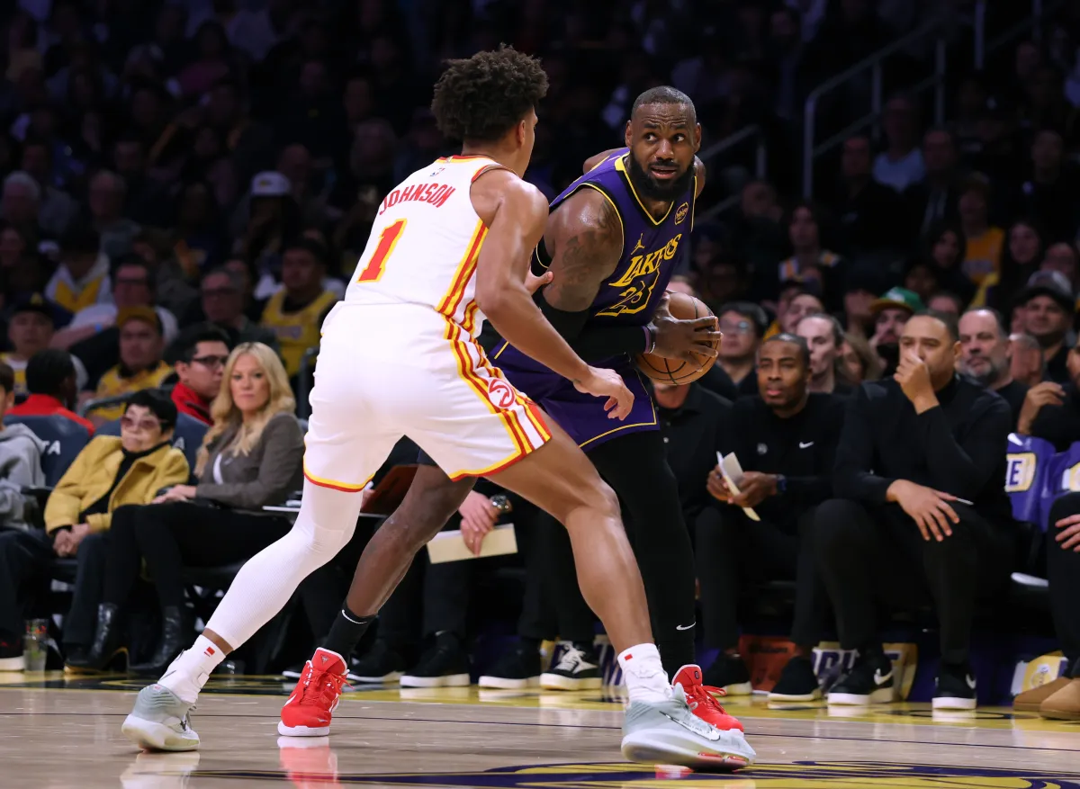 How to Watch Hawks vs Lakers: Live Stream NBA, Odds, TV Channel - Newsweek