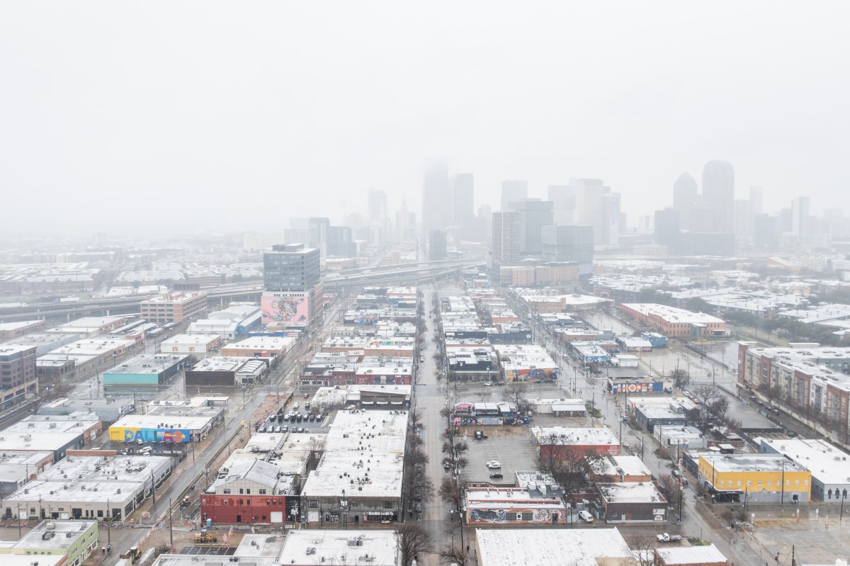 Winter Storm Warning as Snow and Ice to Hit Texas - Newsweek