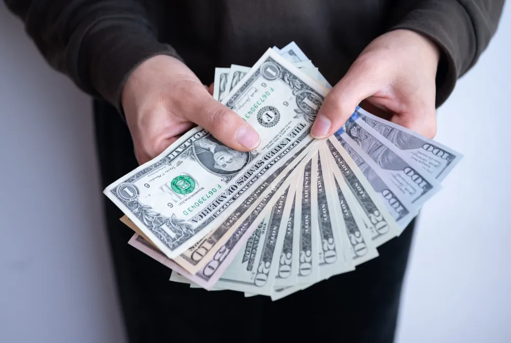 8 Million Americans to See Wages Increase This Month - Newsweek