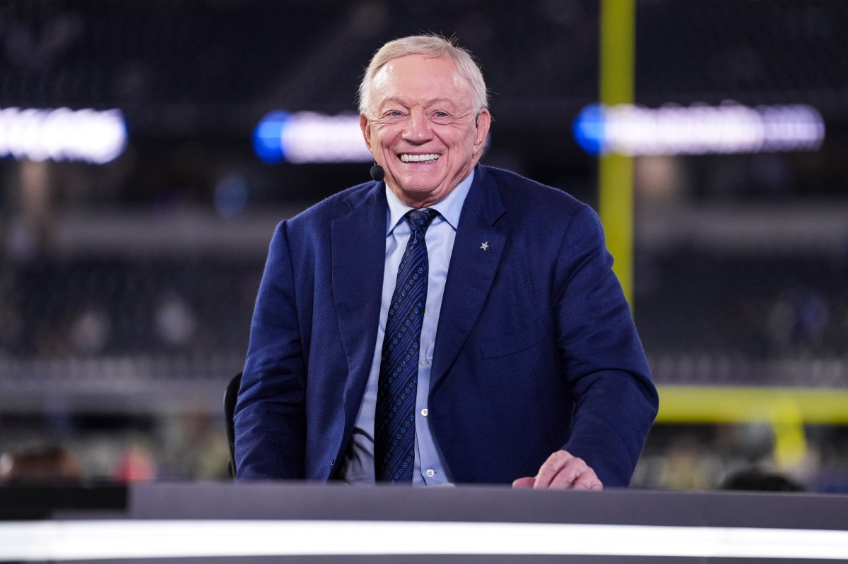 Cowboys Request to Interview Rival Coach Amid Job Opening - Newsweek