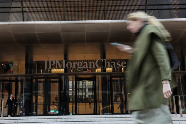 Donald Trump’s Lawsuit Against Jamie Dimon, JPMorgan Chase: What to ...