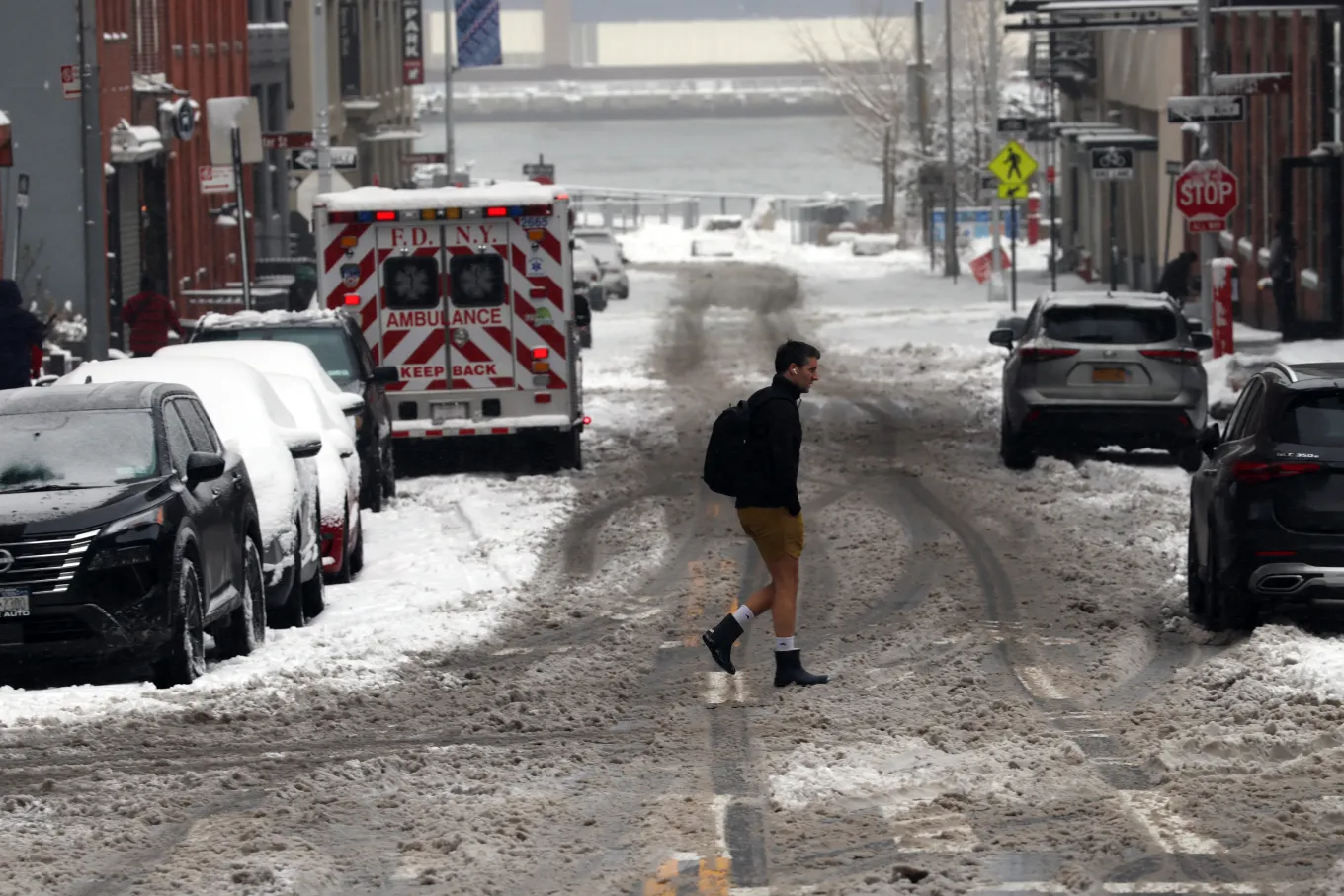 Winter Storm Warning As 5 Feet of Snow To Hit: 'Delay All Travel ...