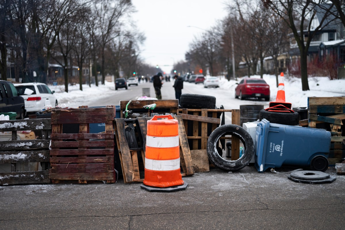 Protest Barriers On Street Where Renee Nicole Good Was Killed Removed ...