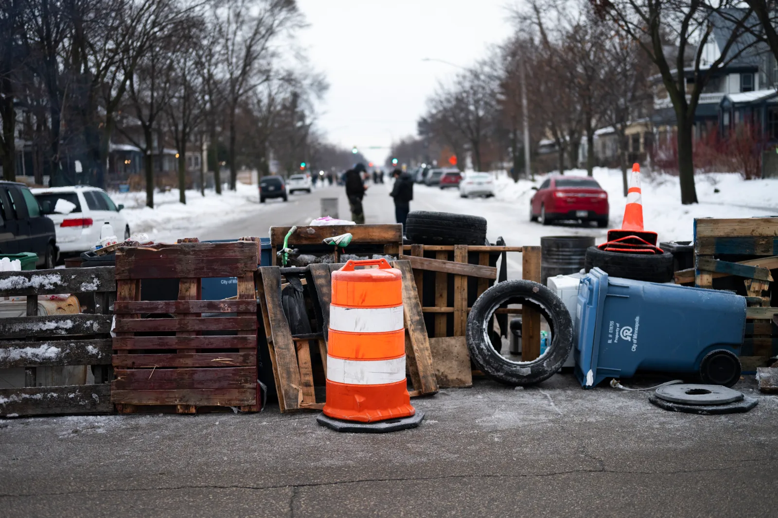 Protest Barriers On Street Where Renee Nicole Good Was Killed Removed ...