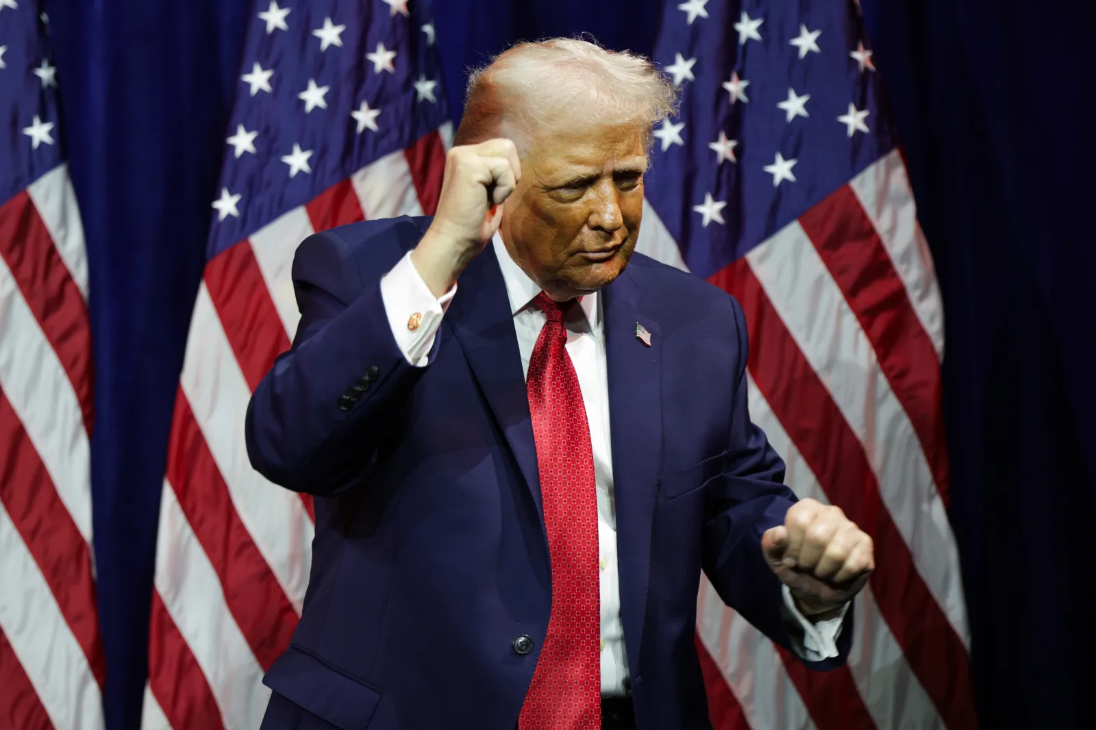 Trump's Approval Rating Changes Course With The Middle Class - Newsweek