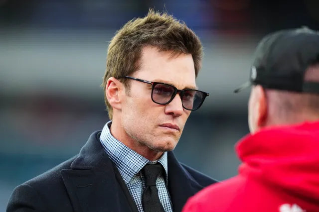 Saquon Barkley and Other NFL Stars to Play With Tom Brady in Saudi ...
