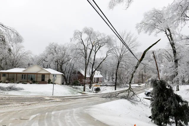 Major Xfinity Internet Outage—How To Claim Refund - Newsweek