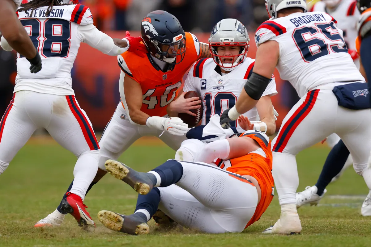 Patriots Get Scary Drake Maye Shoulder Injury Surmise From Sports ...