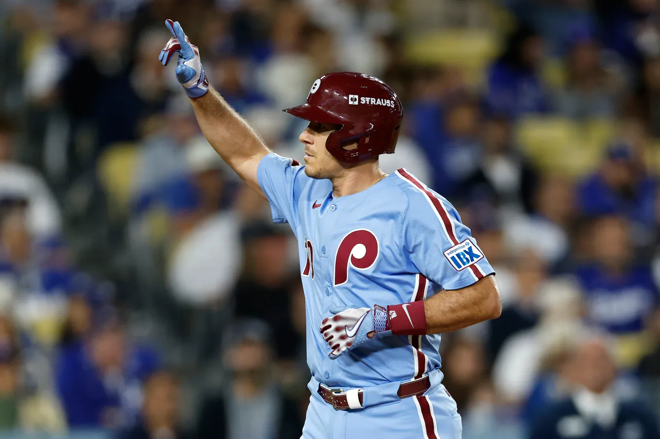 Phillies Keeping J.T. Realmuto On 3-Year, $45 Million Deal: Report ...