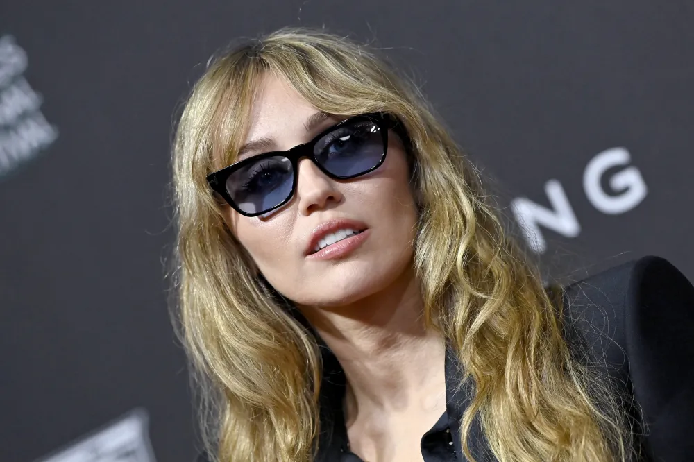 Amid 'Avatar' Oscar Buzz, Miley Cyrus Talks Future in Movies - Newsweek