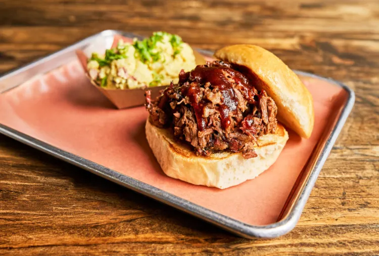 Airlines Lean In On Local Barbecue For In-Flight Meals - Newsweek