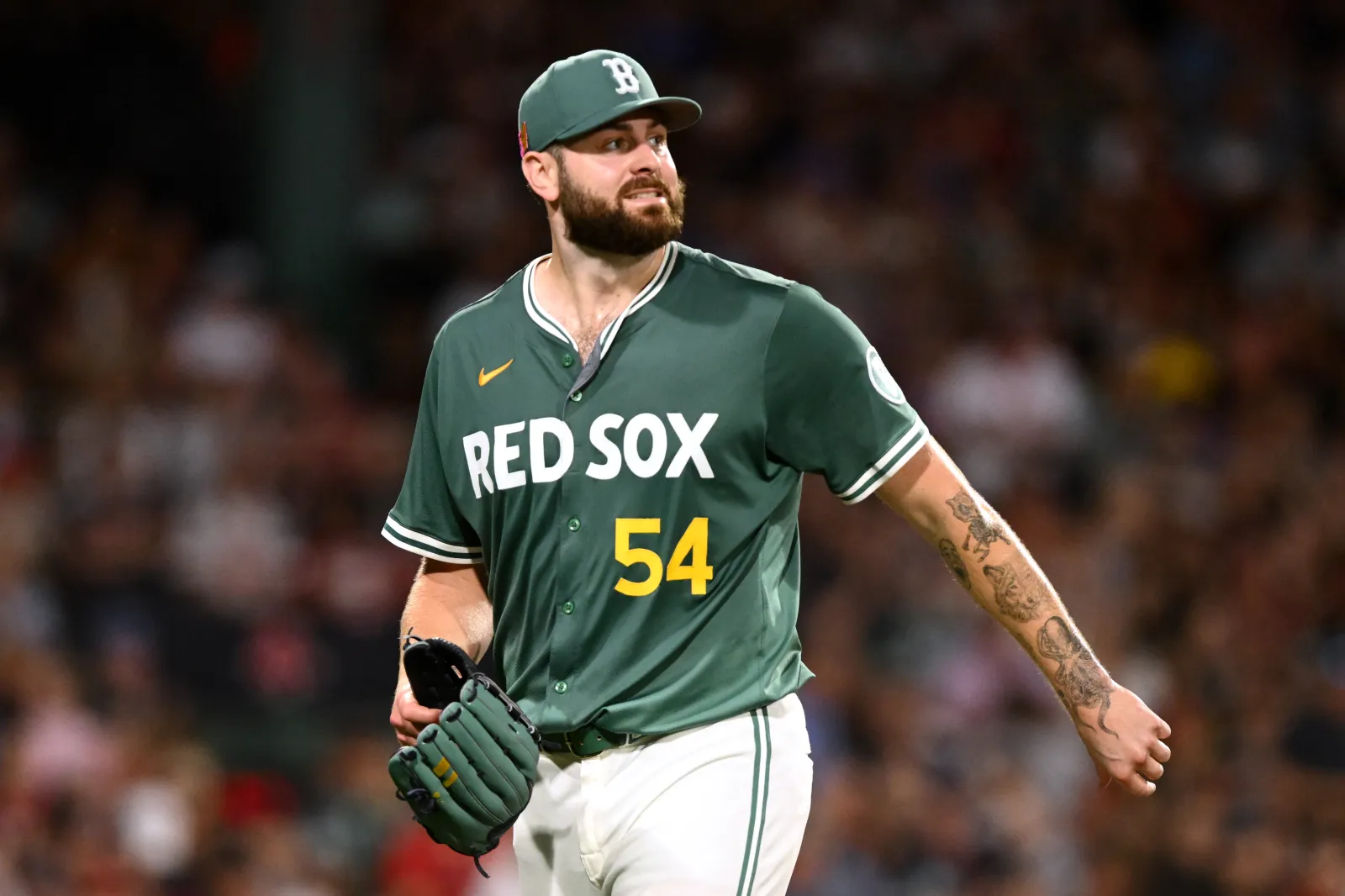 Red Sox $61.3 Million Free Agent Drawing Interest From Braves: Insider ...