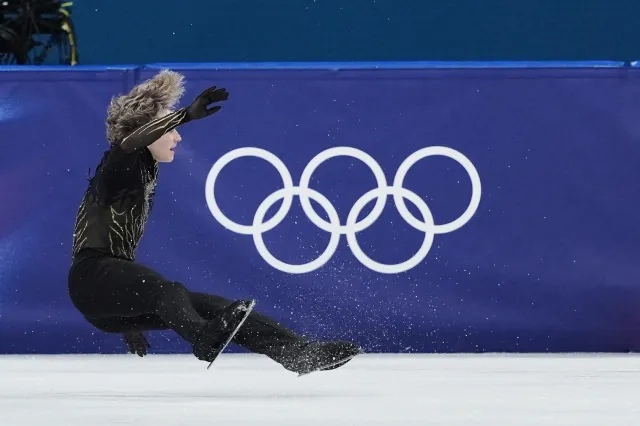 Ilia Malinin Results: Olympic Team USA's 'Quad God' Falls Short in Men ...